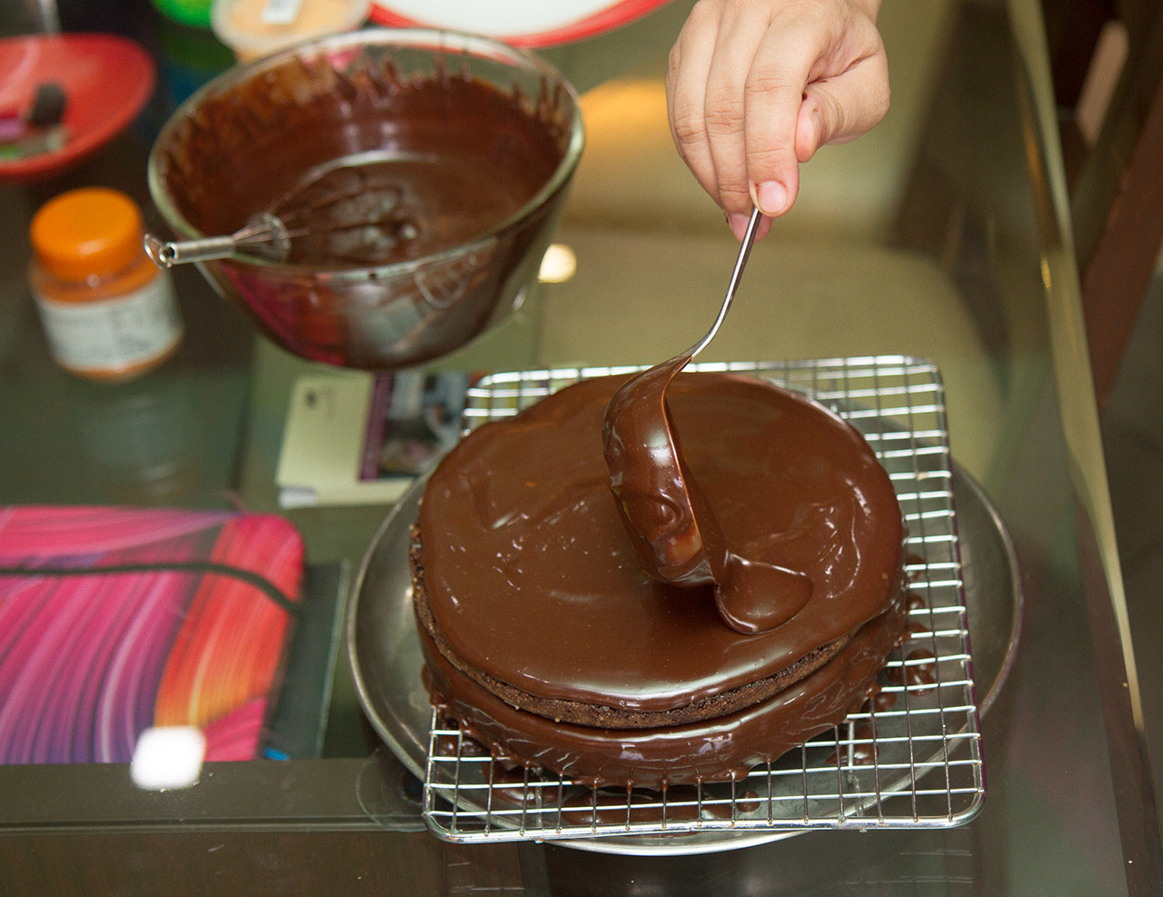 Simple Chocolate Ganache – Sizzle and Drizzle